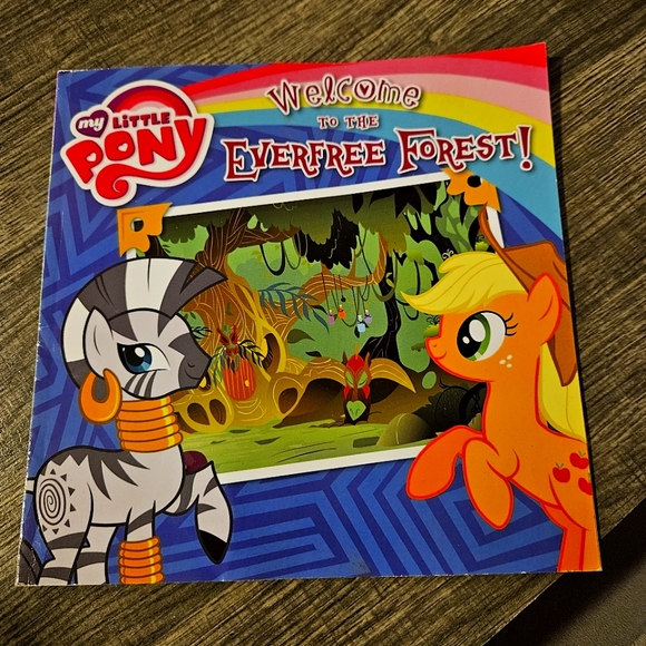 My Little Pony | Other | Preloved My Little Pony Softcover Book Welcome ...